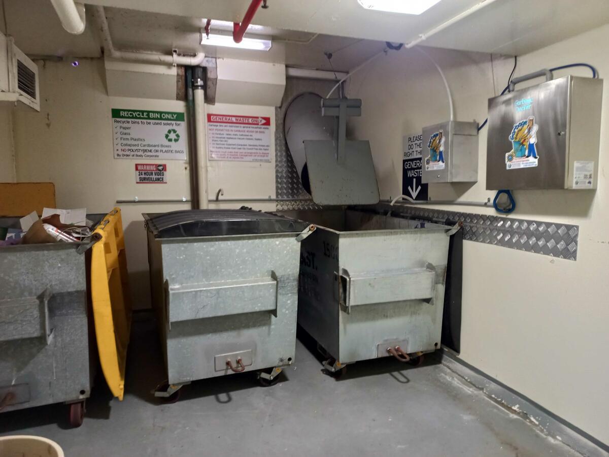 Commercial Deodorising and Scenting Systems (Photos)