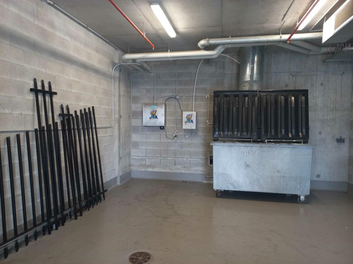 Commercial Deodorising and Scenting Systems (Photos)